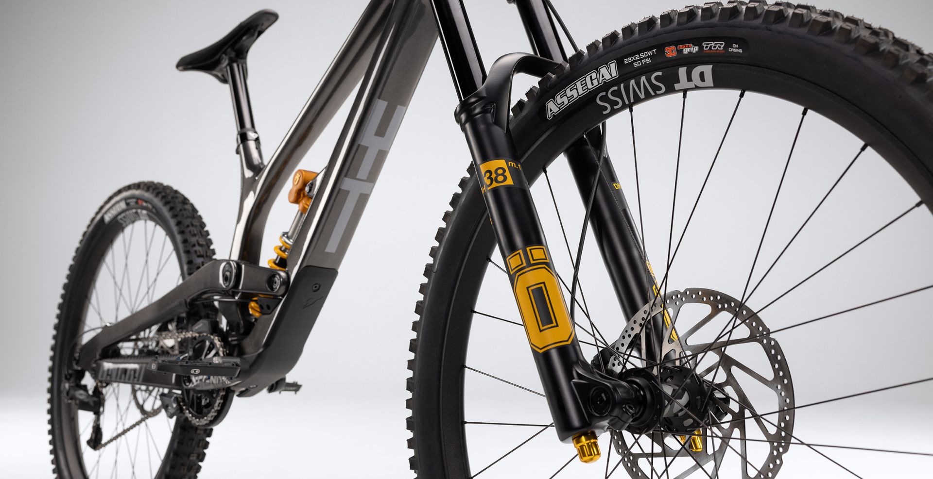 Downhill Bike | TUES Core 3