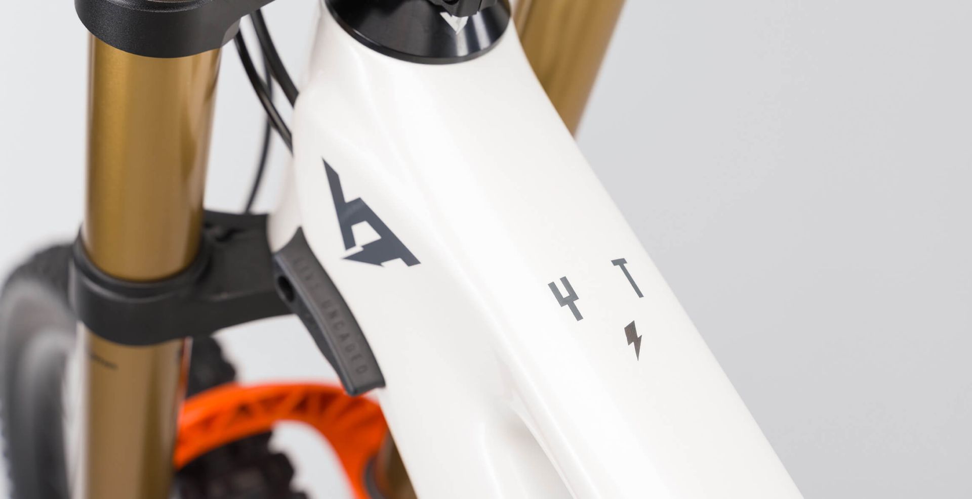 Downhill Bikes | TUES | The Fastest Way From Top to Bottom