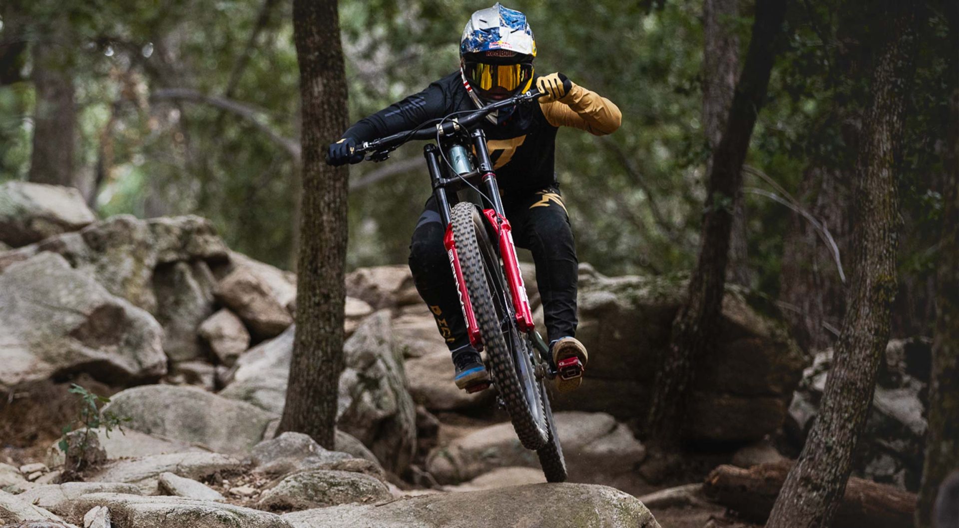 Downhill Bikes | TUES | The Fastest Way From Top to Bottom